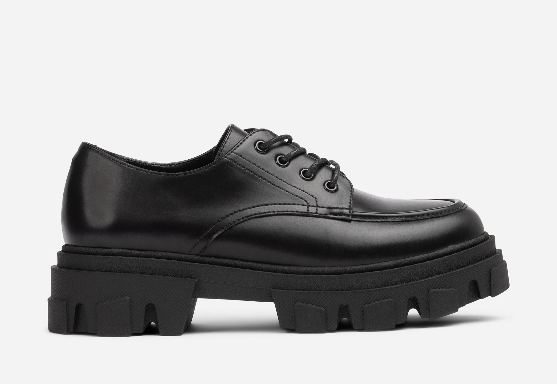 Adelfia Moc Toe | Snörskor | Svarta | Attitude - DinSko